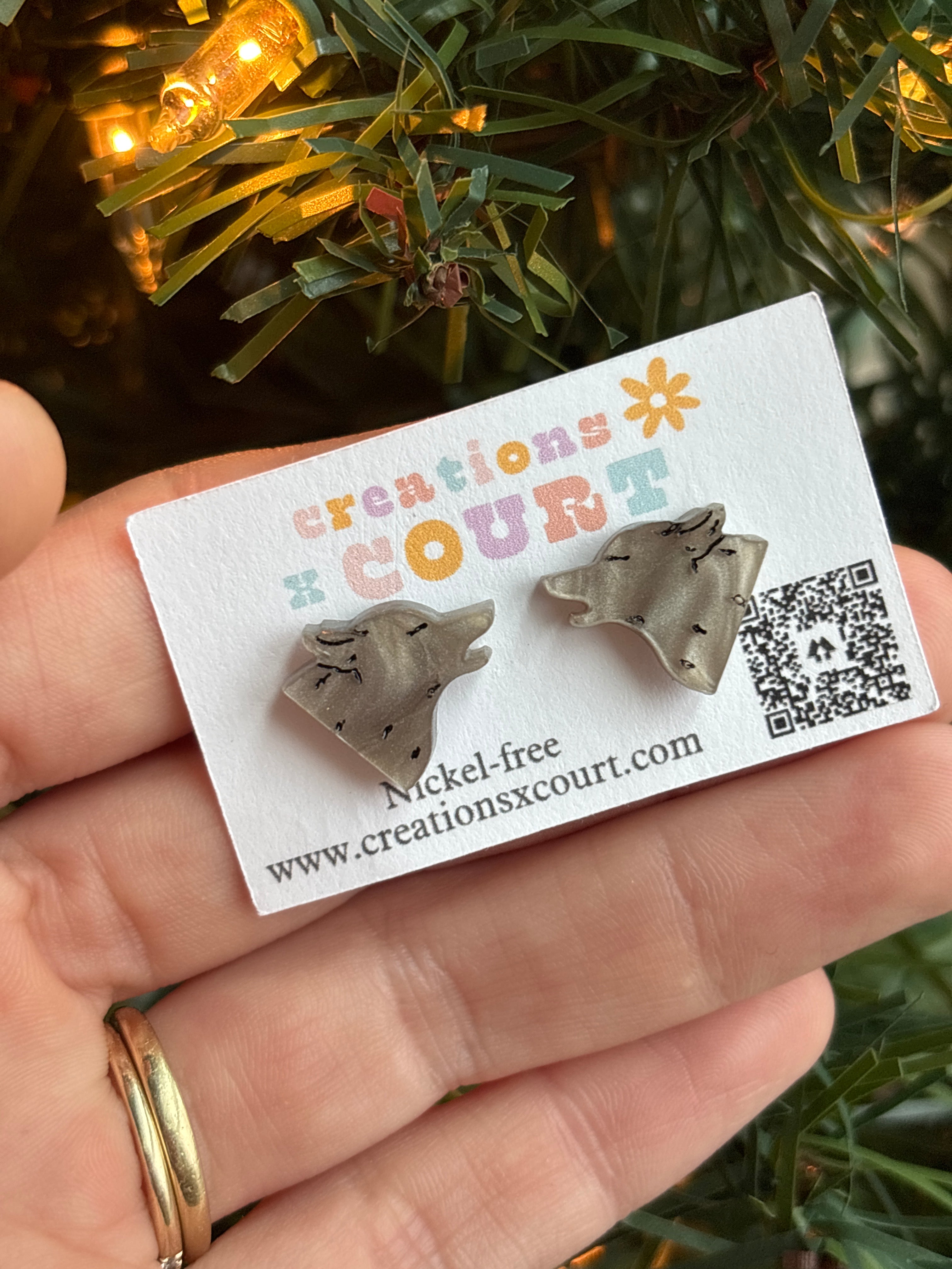 Wolf studs – Creations x Court